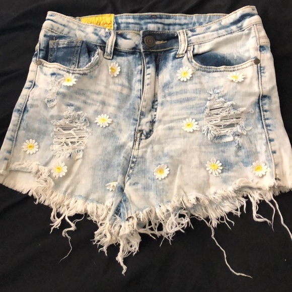 Machine | Shorts | Distressed Denim Daisy Shorts | Poshmark